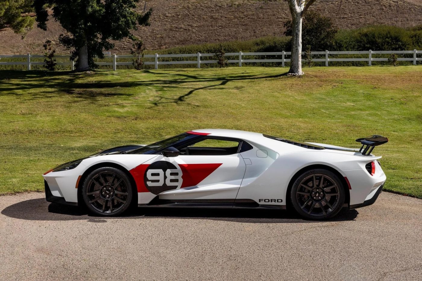 Car Of The Day: 2021 Ford GT ’66 Heritage Edition