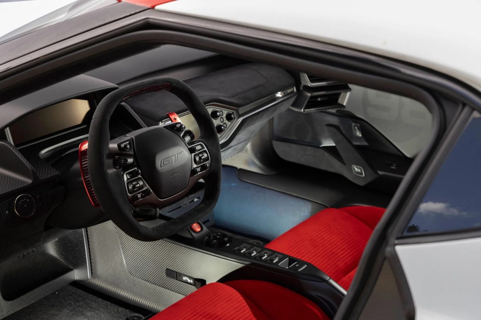Car Of The Day: 2021 Ford GT ’66 Heritage Edition