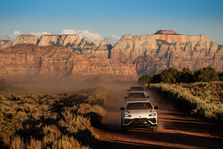 Esperienza Avventura in Zion National Park featuring the Lamborghini Urus S