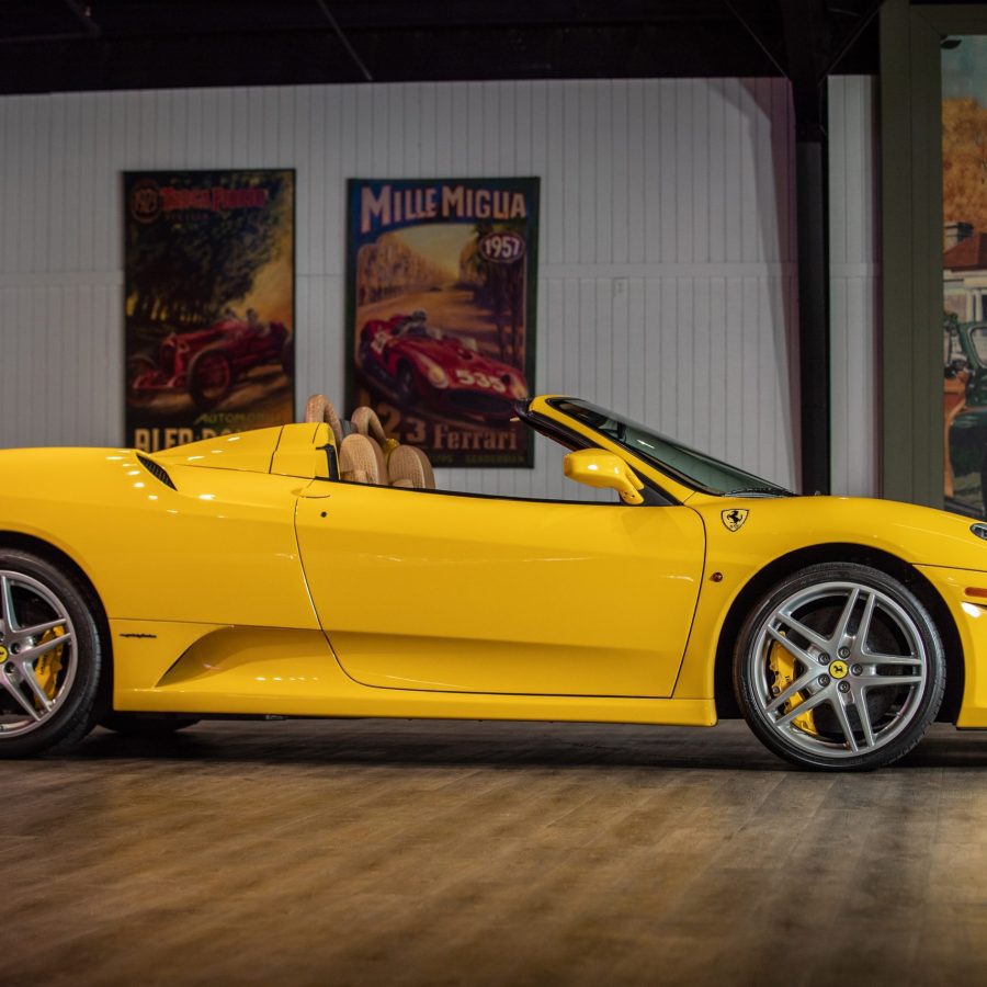 Car of the Day: Oscar-Mayer Wienermobile