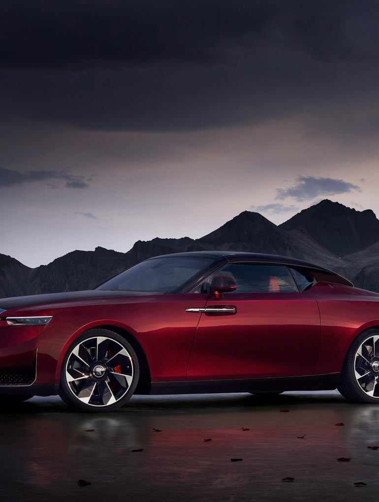 Rolls-Royce - Current Lineup (Reviews, Prices & Our Top Picks)