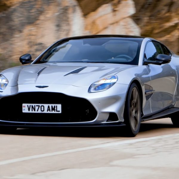 Aston Martin Valkyrie Sets New Lap Record on Top Gear Test Track
