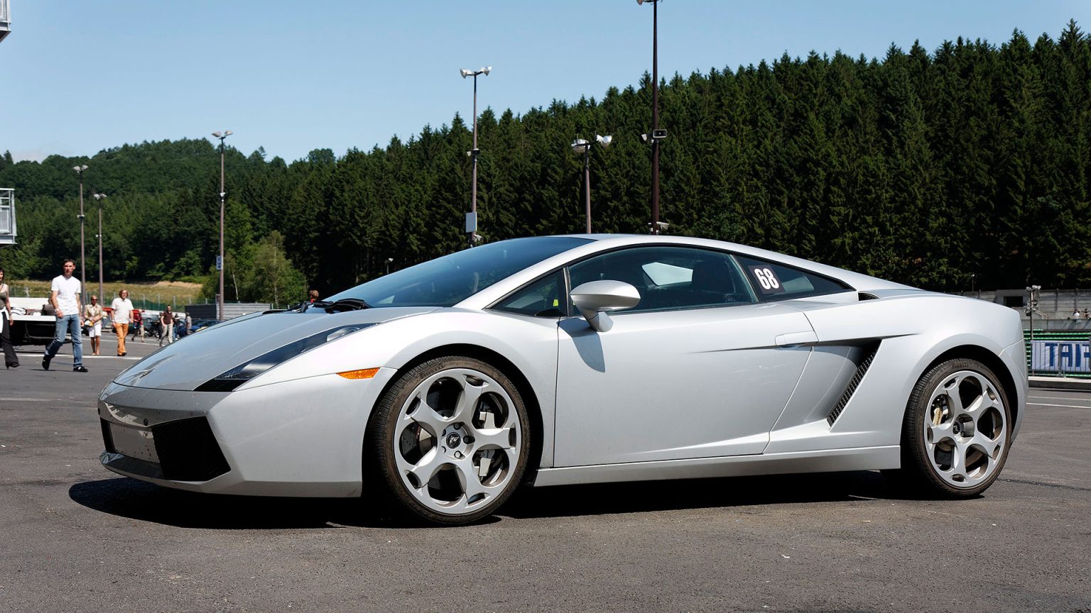 VIDEO: Owning a supercar on a budget, the Lamborghini Gallardo