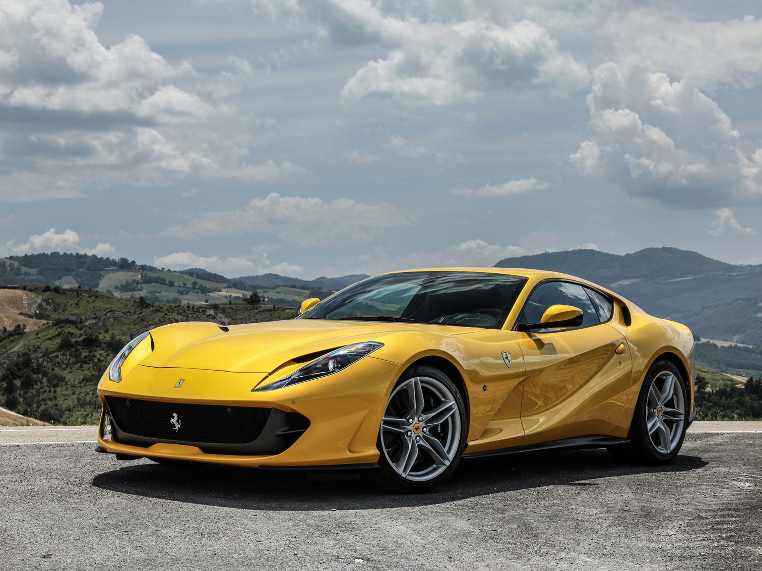 Ferrari 812 Superfast: The Ultimate Guide