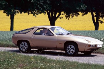 Porsche 928 - Ultimate Guide & Research Hub