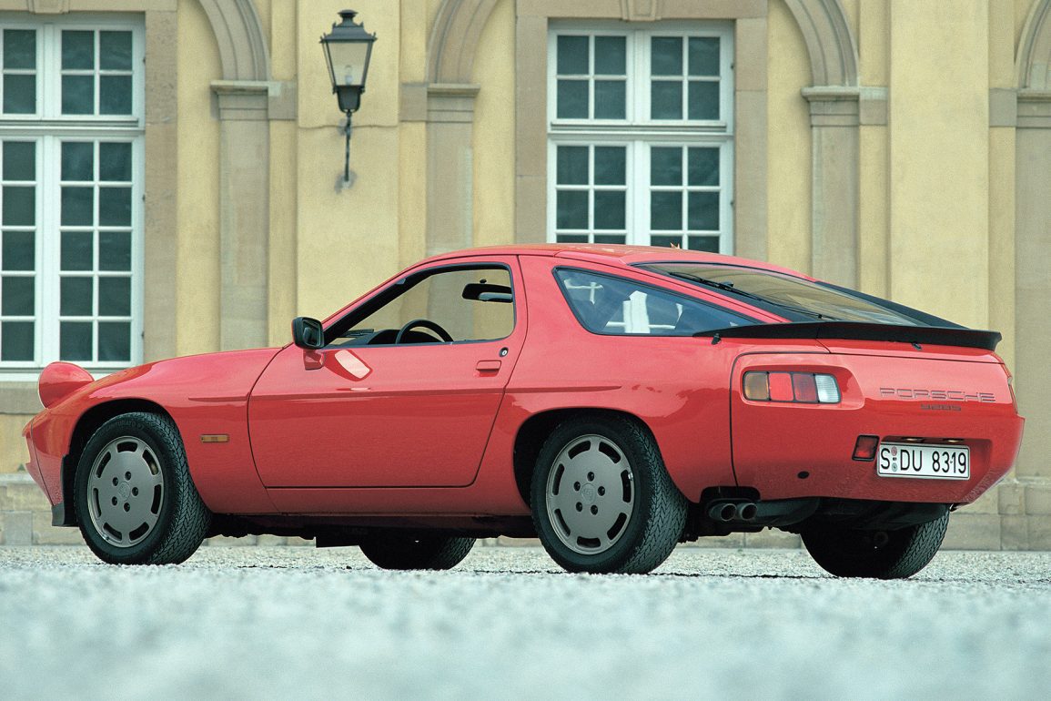 Porsche 928 - Ultimate Guide & Research Hub