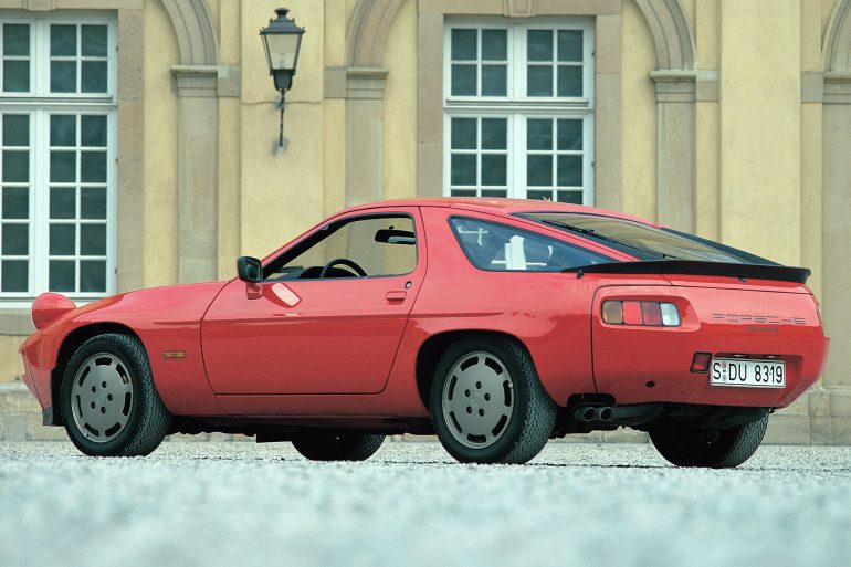 Porsche 928 - Ultimate Guide & Research Hub