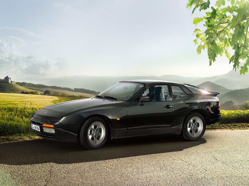 Porsche 944 - Ultimate Guide & Research Hub