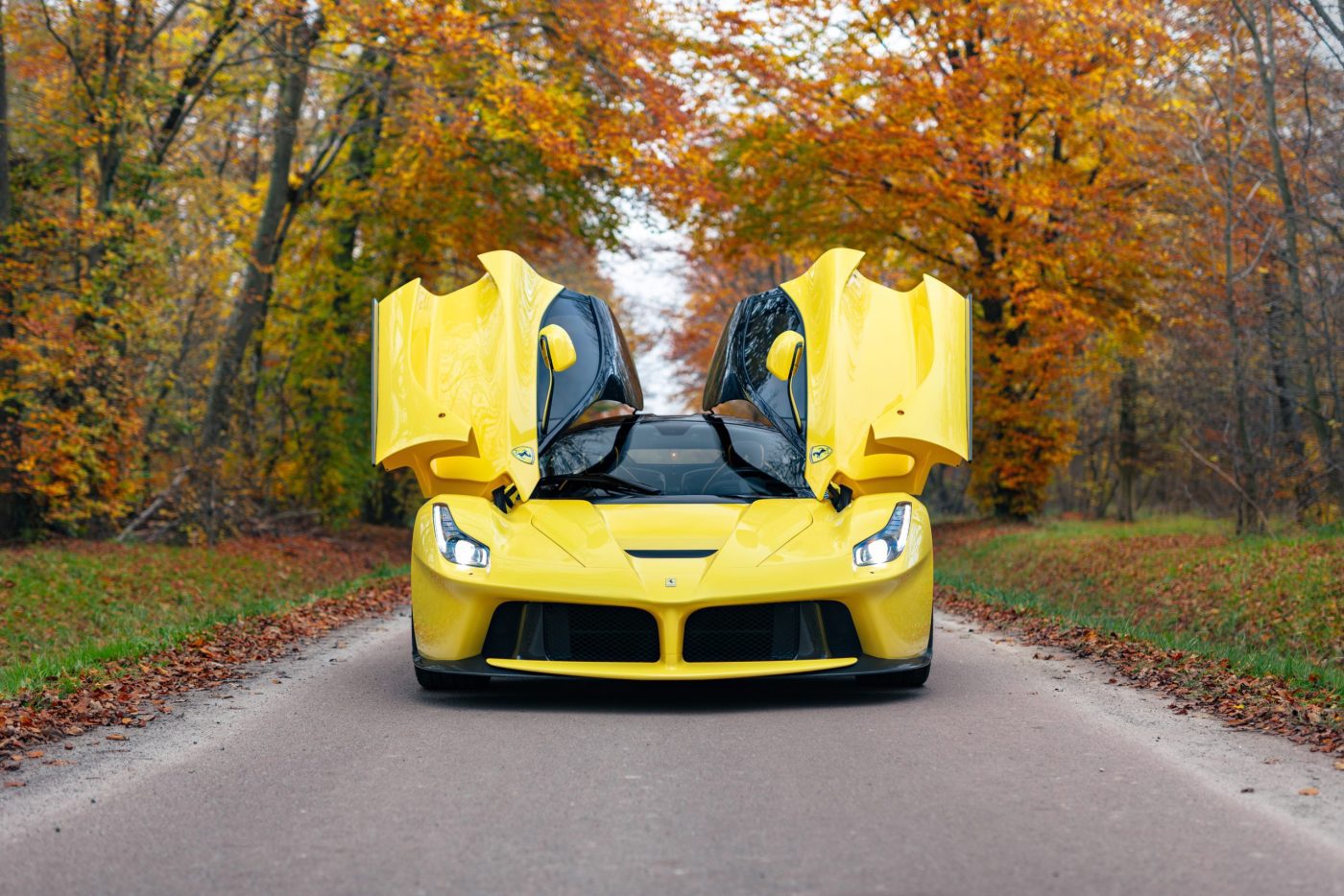 2015 LaFerrari with Bespoke Finish Heads to Auction