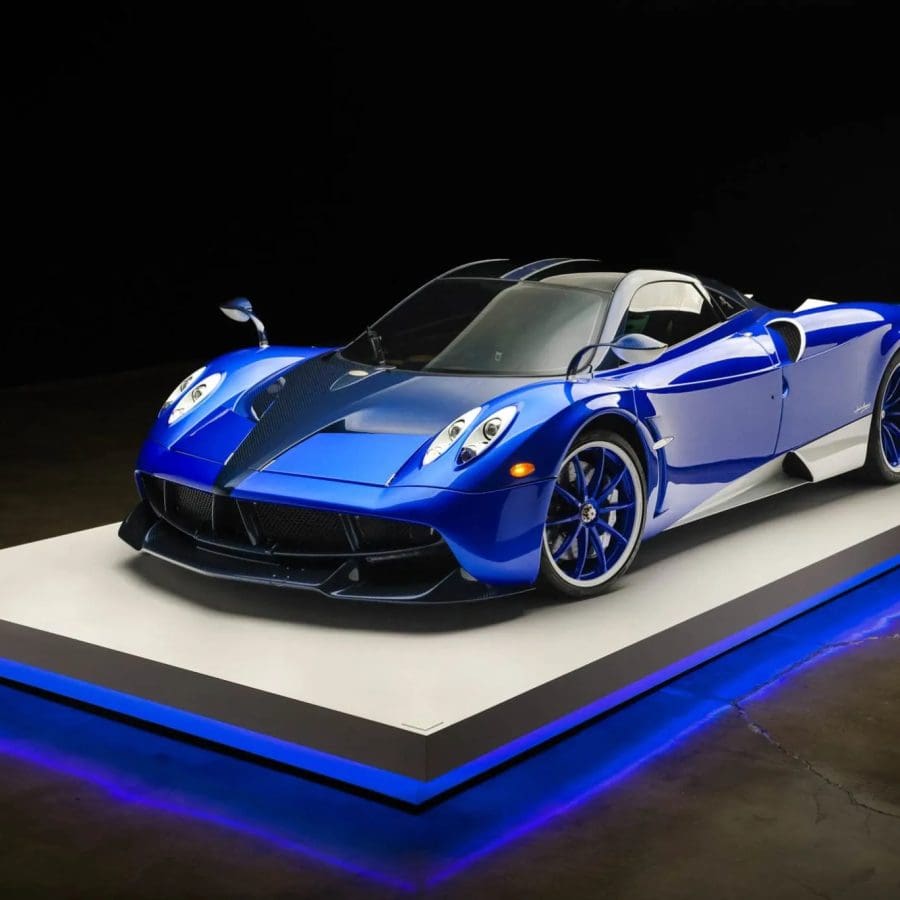 The best-performing open-top Pagani ever, the Imola Roadster