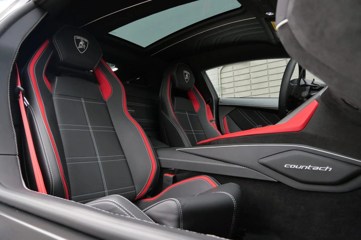 FOR SALE: 2022 Lamborghini Countach LPI 800-4