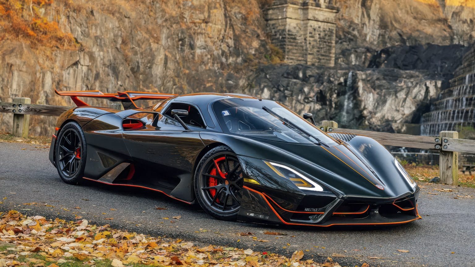 SCC Tuatara: Striker and Aggressor editions