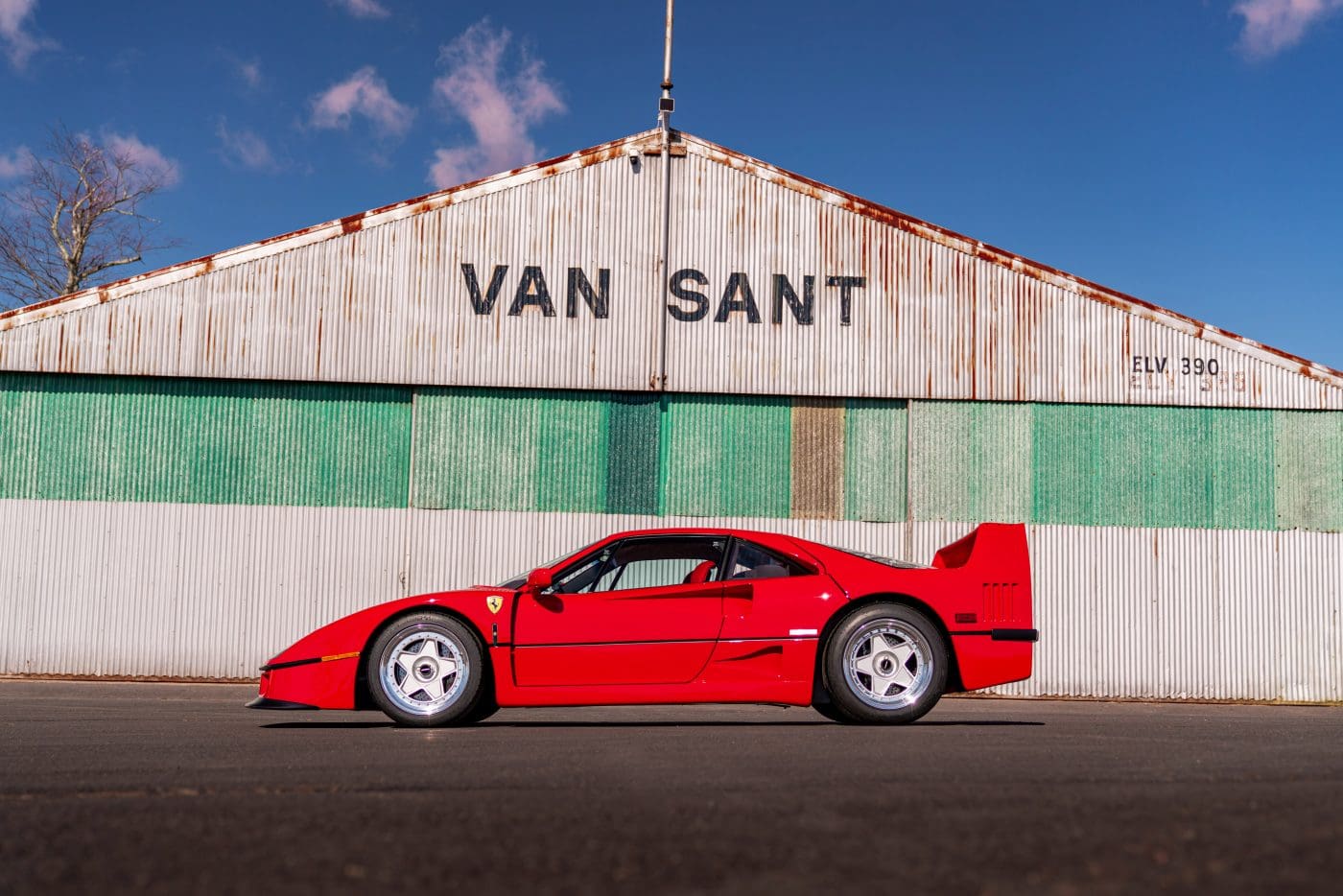 Ultra-Rare US-Spec Ferrari F40 Open for Bidding