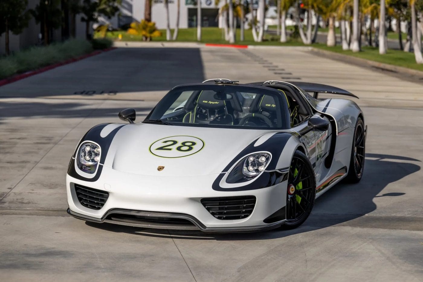 FOR SALE: 2015 Porsche 918 Spyder Weissach Package