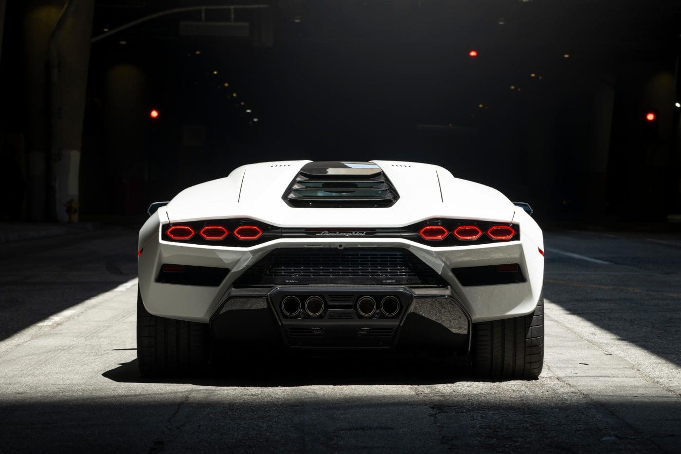 2022 Lamborghini Countach LPI 800-4 Hits the Auction Block