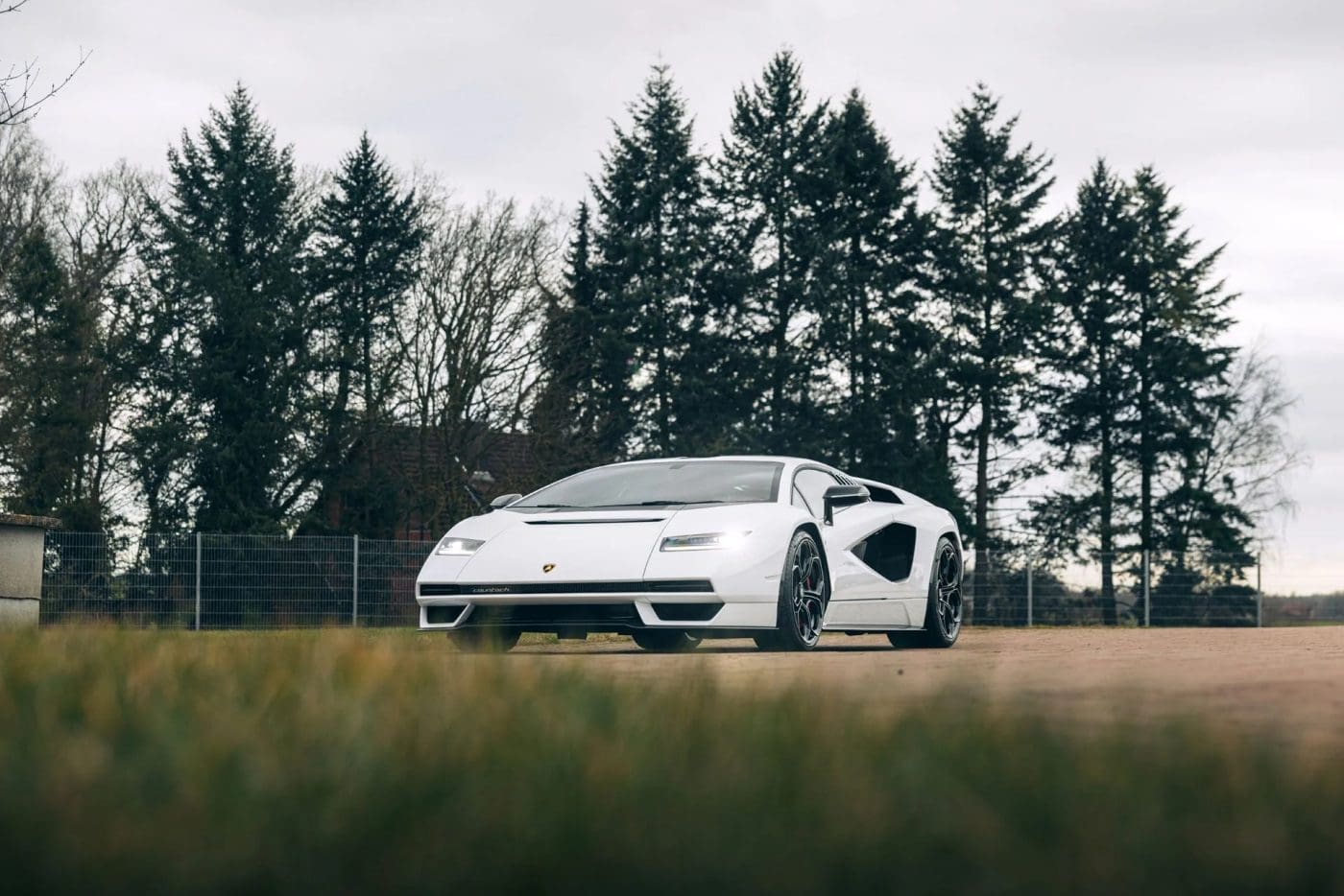 FOR SALE: 2022 Lamborghini Countach LPI 800-4