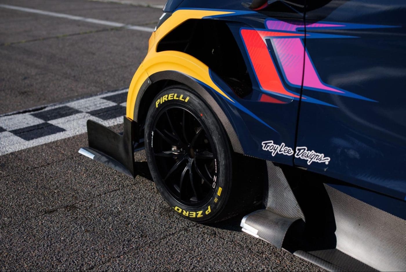 Next Level Custom Builds: From Kei Trucks to Lifted Porsches