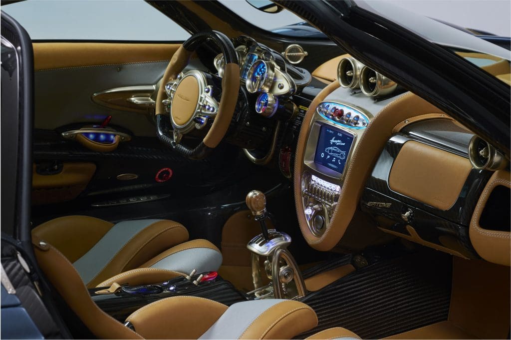 Pagani Automobili Returns To Lake Como