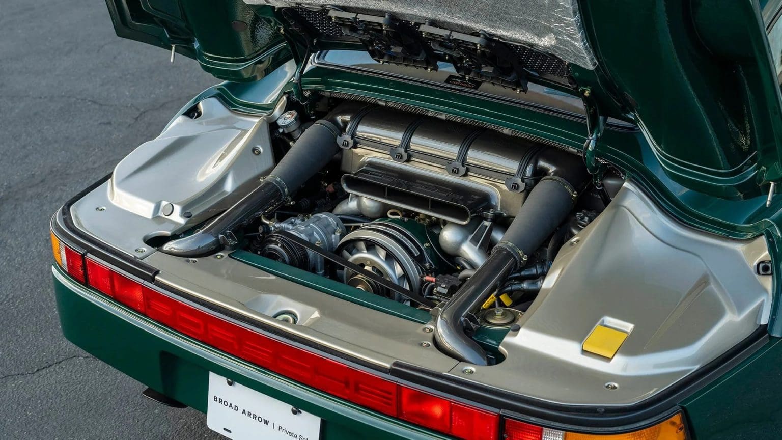 Reimagined Porsche 959 by Canepa up for Grabs