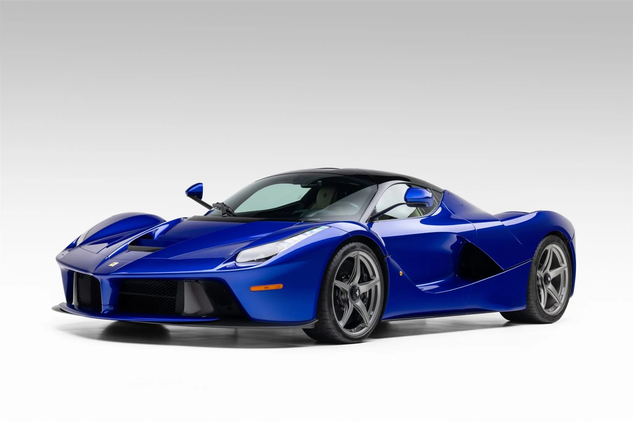 Ultra-Rare 2014 LaFerrari in Blu Elettrico Live on BaT