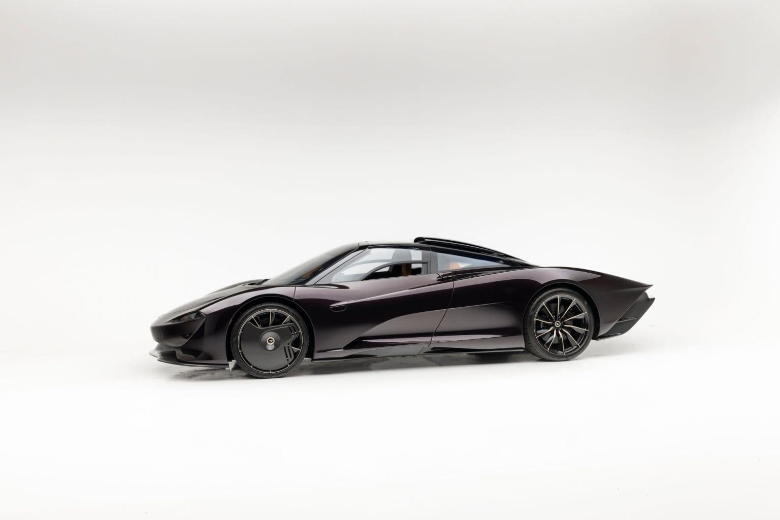 Ultra-Rare 2020 McLaren Speedtail Heads to Auction