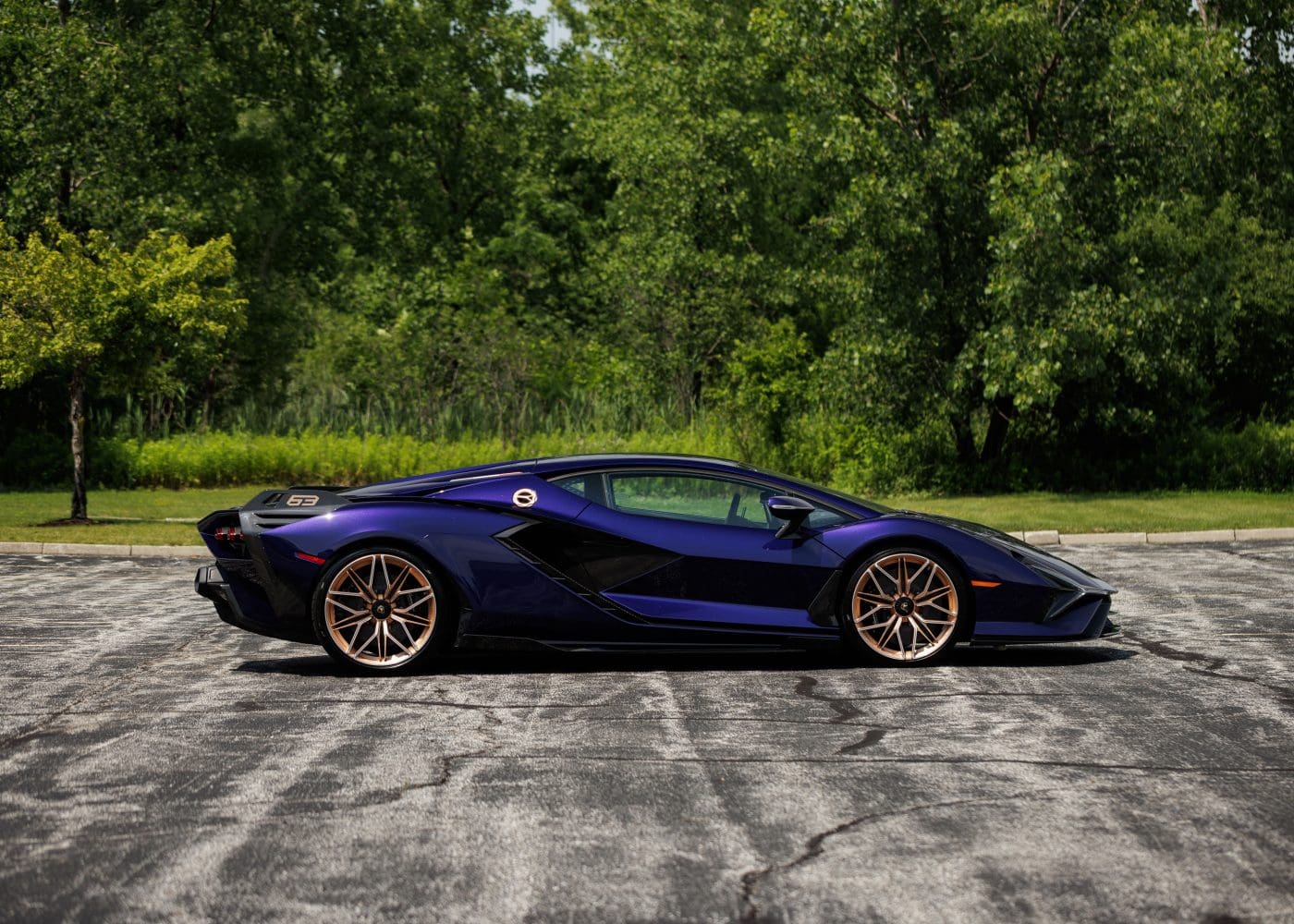 Ultra-Rare 819HP Lamborghini Sián FKP 37 Headed for Auctions