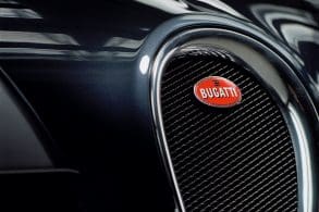 Bugatti Veyron's Engineering Genius