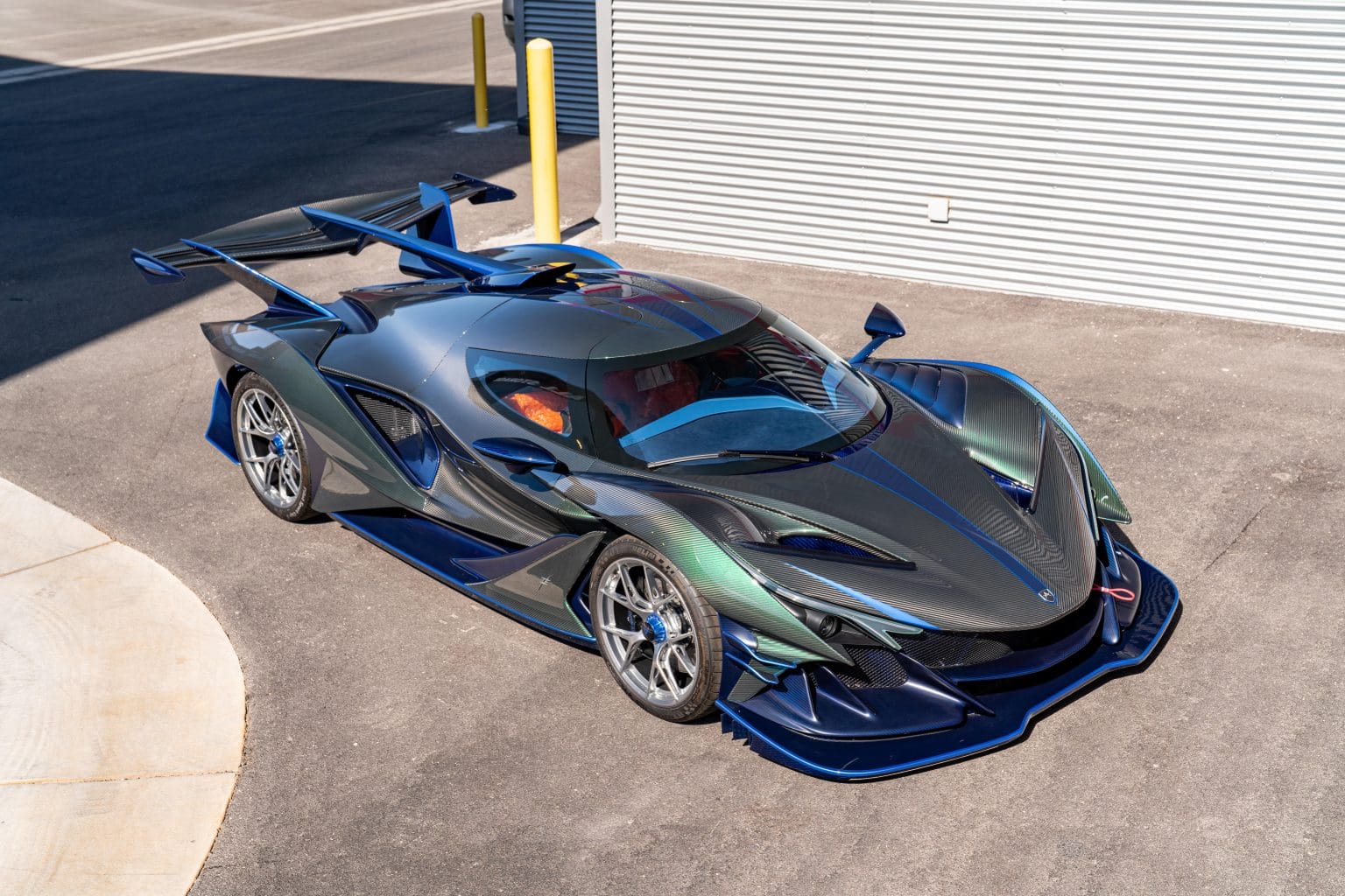 Bonhams Cars to Auction the Apollo IE “Ocean Dragon”