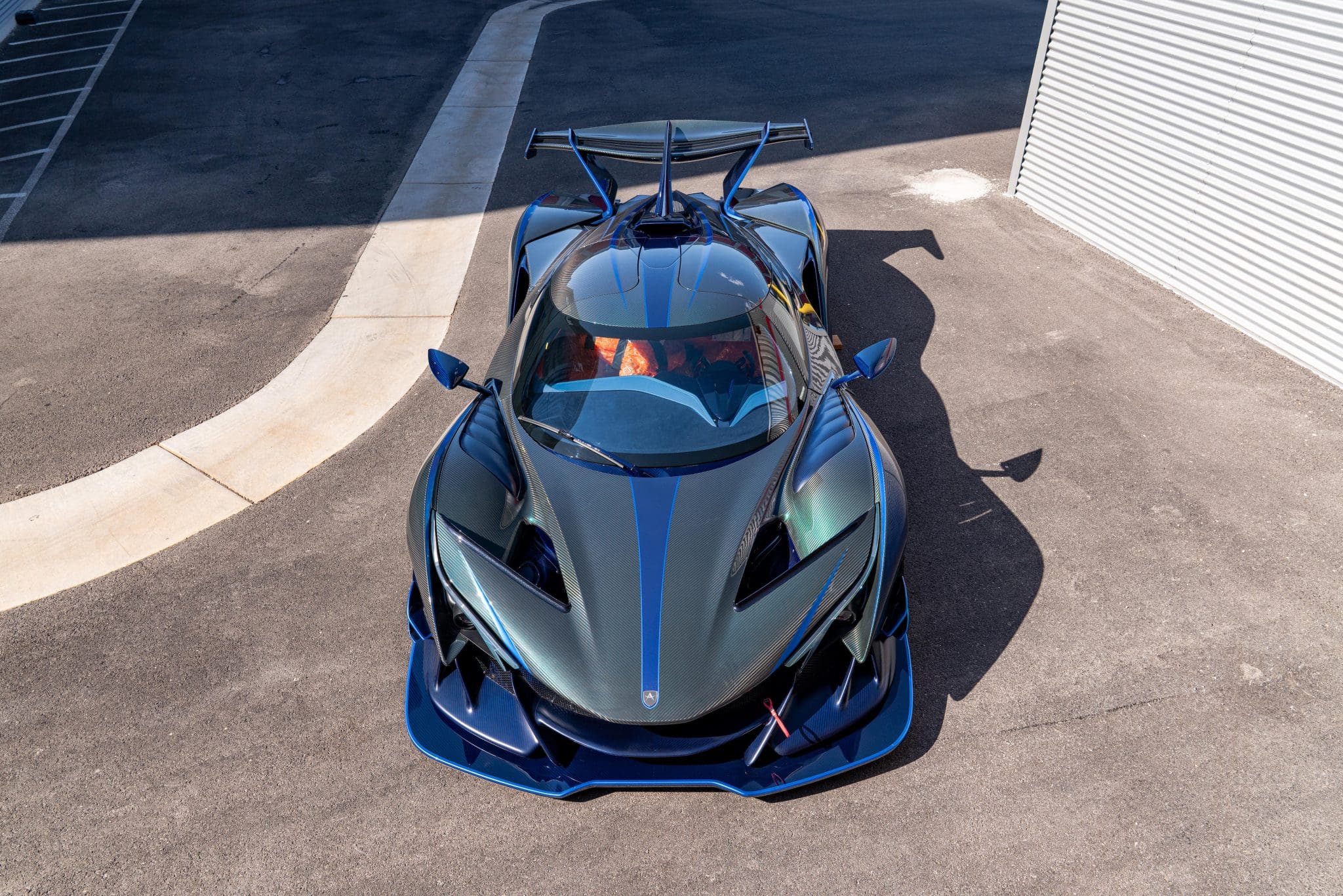 Bonhams Cars to Auction the Apollo IE “Ocean Dragon”