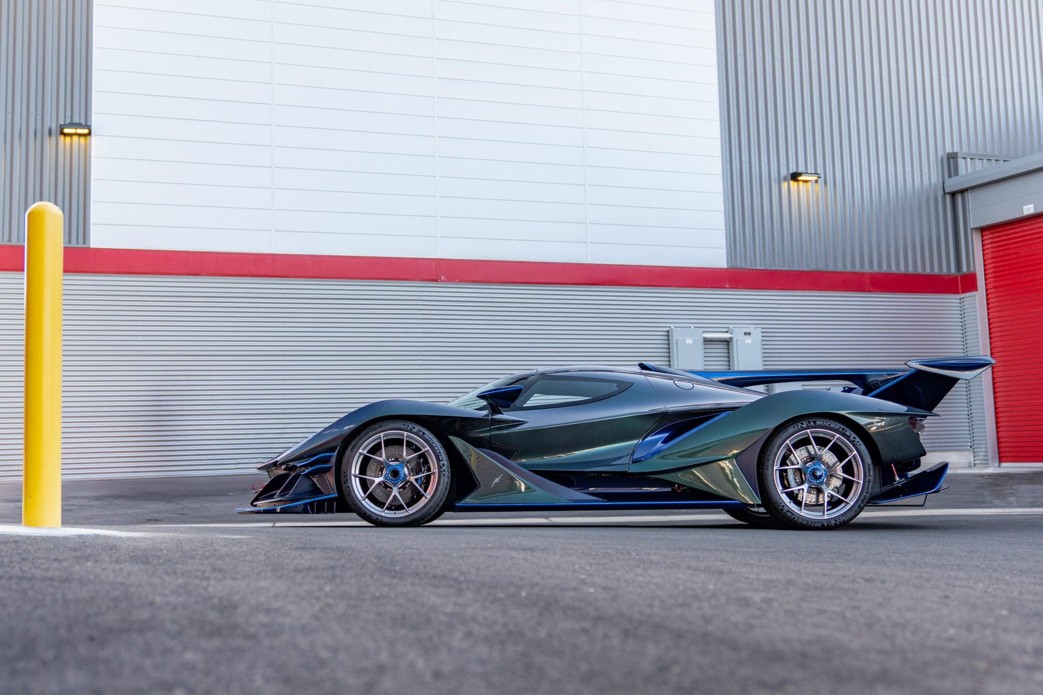 Bonhams Cars to Auction the Apollo IE “Ocean Dragon”