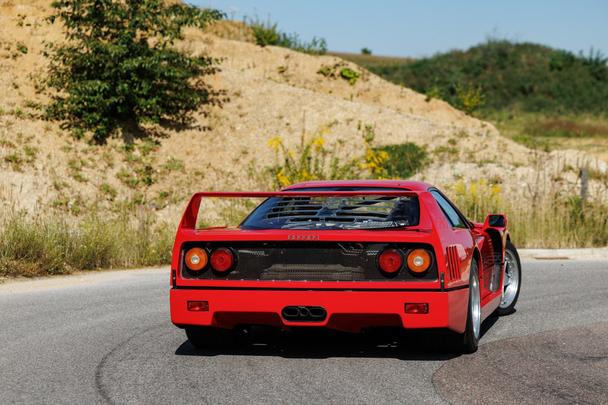 1991 Ferrari F40 Crosses the Block at Bonhams Cars