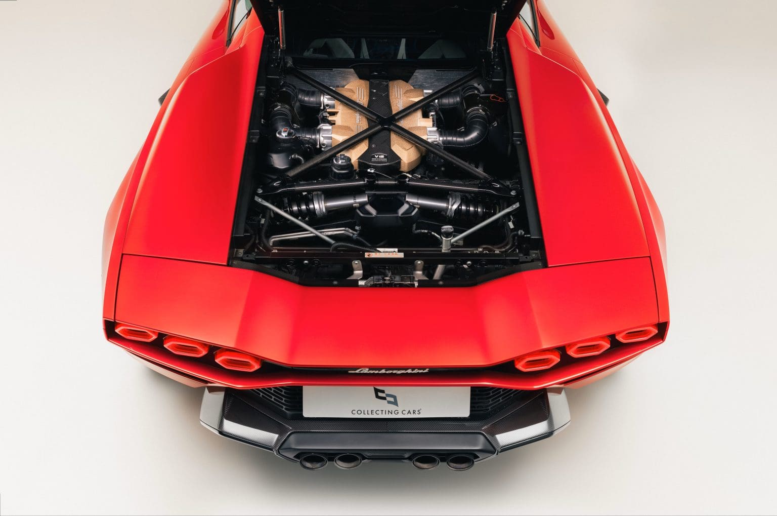 FOR SALE: 2022 Lamborghini Countach LPI 800-4