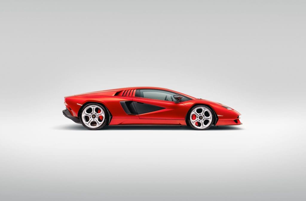 FOR SALE: 2022 Lamborghini Countach LPI 800-4