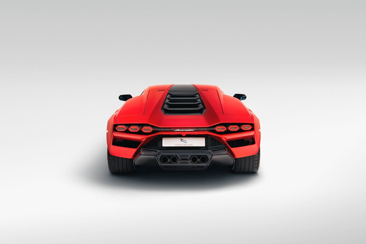FOR SALE: 2022 Lamborghini Countach LPI 800-4
