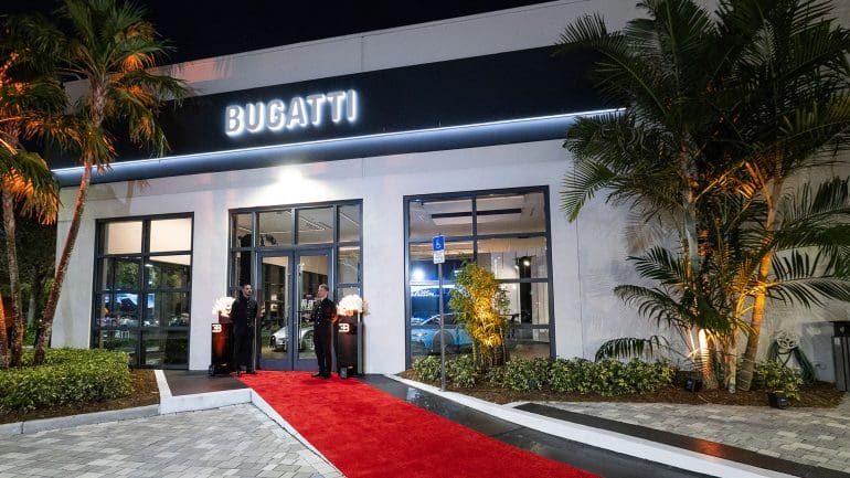 Bugatti Broward shines in Miami with an unforgettable hypercar & hyper ...