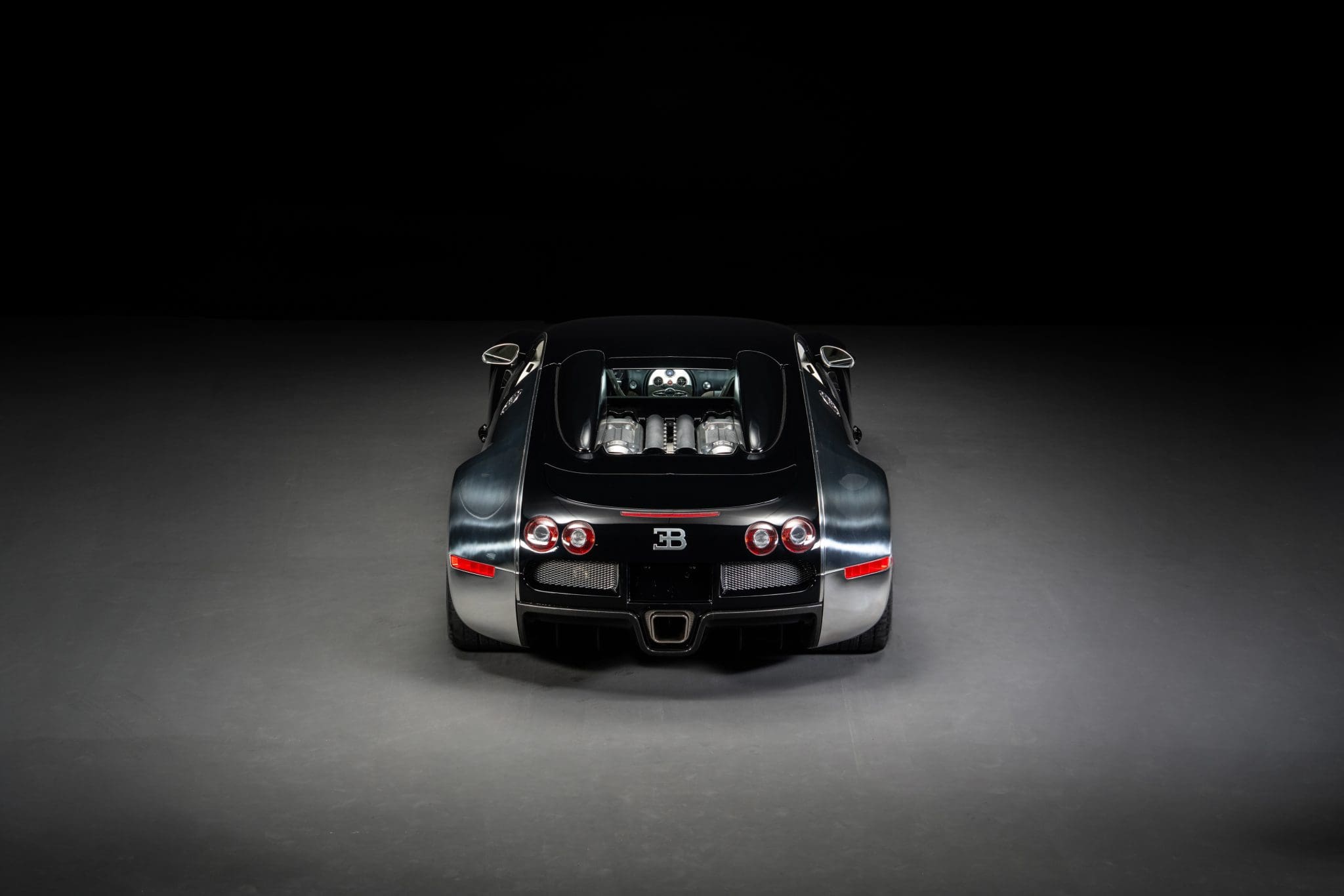 2010 Bugatti Veyron 'Nocturne' Hits the Auction Block