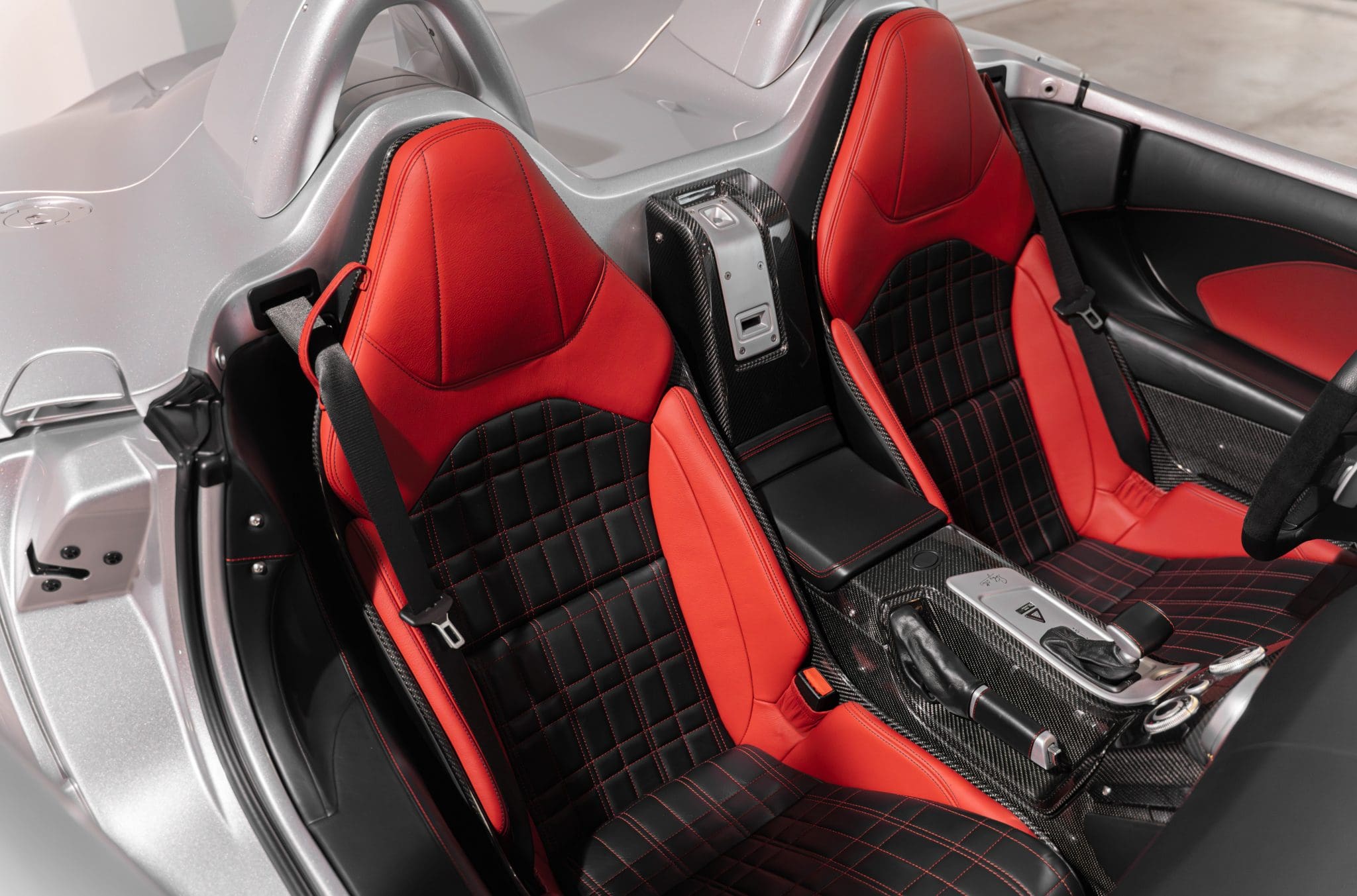 2009 Mercedes-Benz SLR McLaren ‘Stirling Moss’ at Auction