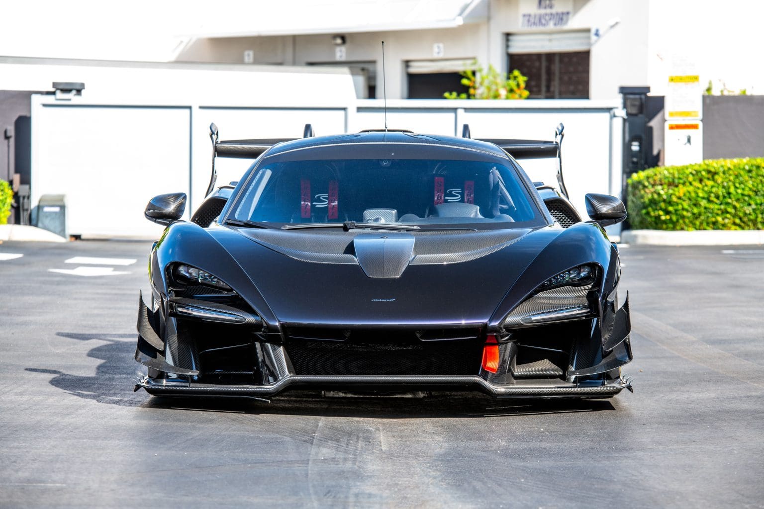 A Highly Bespoke 2020 McLaren Senna GTR Crosses the Auction Block