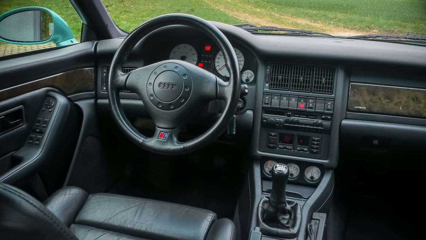 1994 Audi B4 RS2 Avant